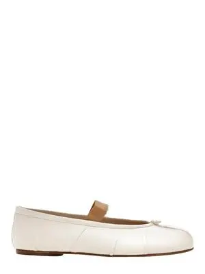 MAISON MARGIELA Tabi Ballerina Flat With Elastic Band - Ivory/nude