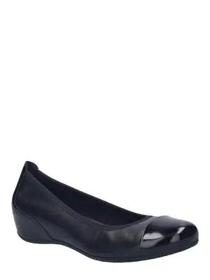 Josef Seibel Florina Cap-toe Ballet Flat - Blackpat