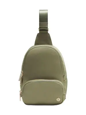 Lululemon Everywhere Sling Bag 4.2L Bay Leaf