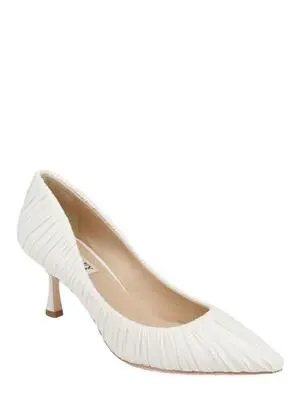 Badgley Mischka Verity Pointed Toe Pump - Ivory Fabric