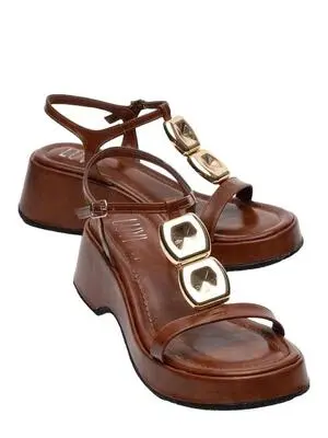 PROLOGUE SHOES Kerry Buckle Platform Sandals Cognac Faux Leather