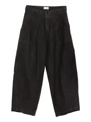 TRUE AVENUE Pleated Trousers With Pockets