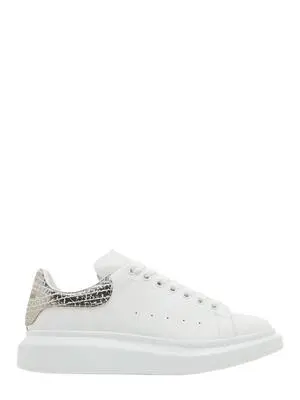 Alexander McQueen Oversized Sneaker With Dragonfly Print - White