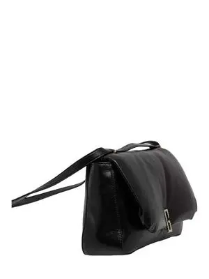 Guess Flap-detail Shoulder Bag - Black