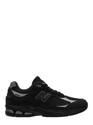 NEW BALANCE 2002r Reflectivein Sneakers - Black