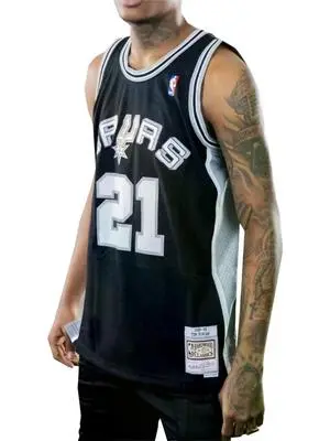 Mitchell & Ness San Antonio Spurs Duncan Jersey - Black