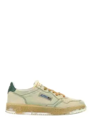 AUTRY Medalist Low Super Vintage Sneakers