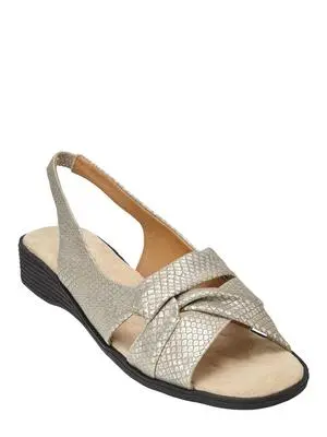 COMFORTVIEW Pearl Slingback Sandal With Snakeskin Texture - Silver
