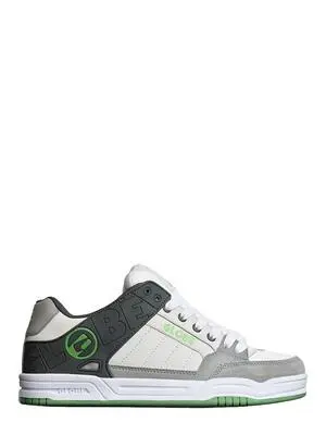 GLOBE Lace-Up Sneakers