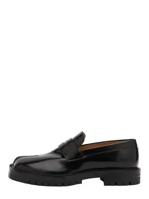 MAISON MARGIELA Tabi Loafer - Black