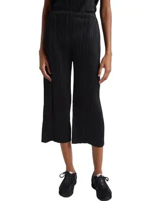 Issey Miyake Pleated Crop Pants - Black