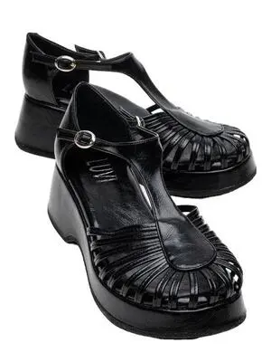 PROLOGUE SHOES Prologue Shoes Aniel Platform Wedge Sandal Black Faux Leather