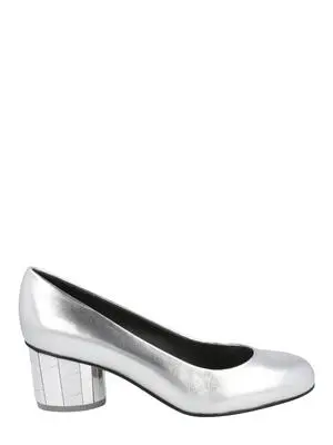 SALVATORE FERRAGAMO Farrah Pumps Wide