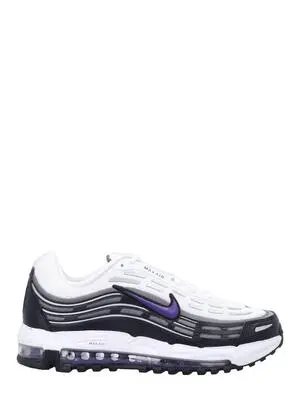 Nike Athletic Sneakers Violet