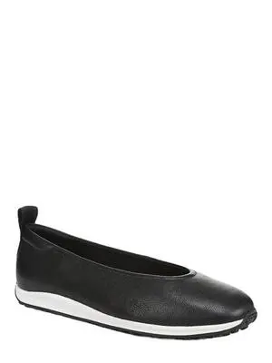 Naturalizer Carla Sport Flat - Black