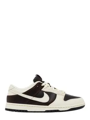 Nike Dunk Low Retro Sneakers - Brown