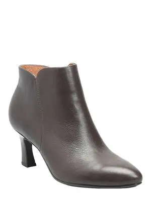 SOFFT Sasha Water Resistant Bootie - Chocolate