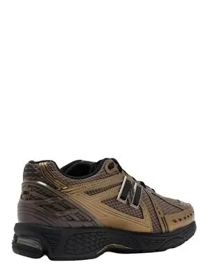 NEW BALANCE 1906R Sneakers Brown