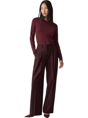 Theory Double Pleat Trousers In Sleek Flannel - Merlot