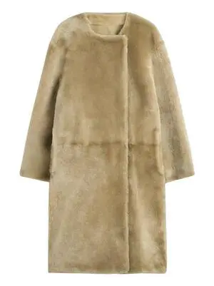 TOTÊME Collarless Double-Breasted Shearling Coat