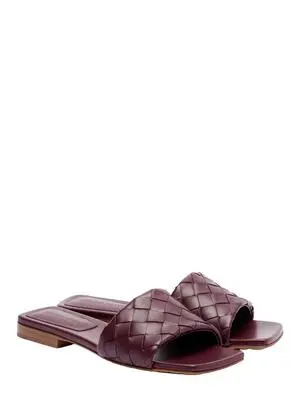Bottega Veneta Parco Intrecciato Leather Slides - Burgundy