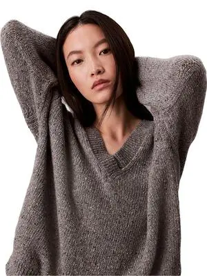 Calvin Klein Chunky Relaxed V-neck Sweater - Stoneflag