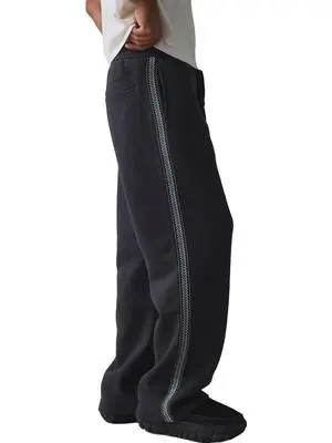 UGG Tasman Straight Leg Sweatpant - Tar