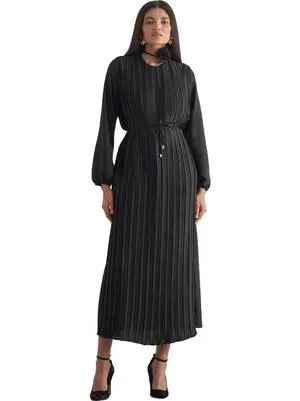 MIZALLE Pleated Maxi Dress Black