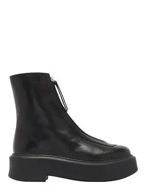 THE ROW Zipped Leather Ankle Boots - Black