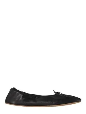 THE ROW Round Leather Ballerina Flats - Black