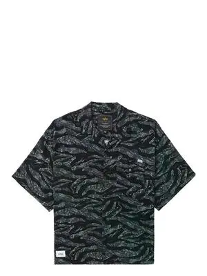 Alpha Industries Graphic-pattern Short-sleeve Shirt - Black