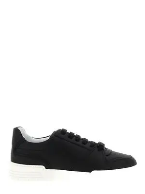 Moschino Leather Sneakers With Logo Plaque - Black