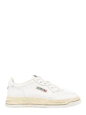 MAISON MIHARA X AUTRY Maison Mihara Yasuhiro X Autry Low Top Sneakers - White