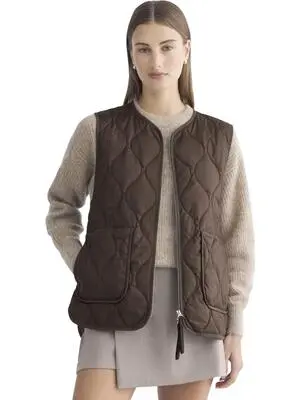 Everlane Renew Quilted Vest Coffee Bean