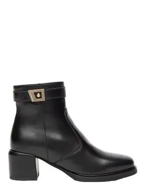 NEROGIARDINI Block Heel Bootie - Black