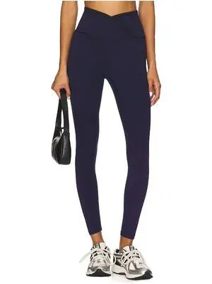 Year Of Ours Sport Two Tone Veronica Legging In Navy - Navy & Black