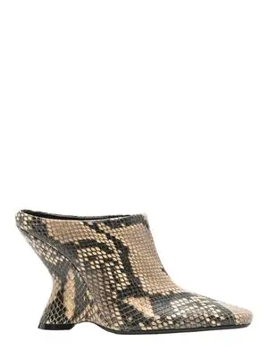 Dries Van Noten Leather Asymmetric Boots - Beige