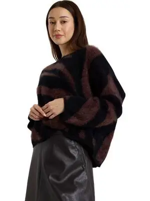 BRODIE CASHMERE Brushed Crew Neck Cashmere Sweater - Raven Brown