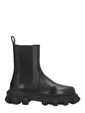 Valentino Garavani Ankle Boots In Leather - Black