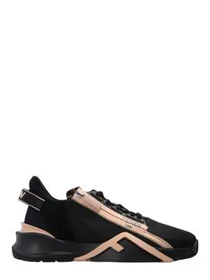 Fendi Logo Detailed Sneakers - Black