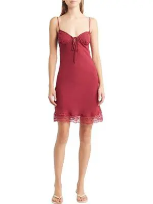 BELLA VENICE Taylah Lace Trim Mini Slipdress - Burgundy