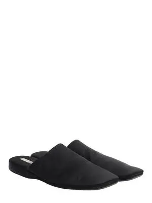 CALVIN KLEIN Hugh Satin Mules