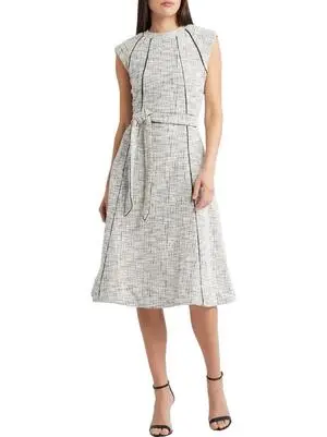 HALOGEN Contrast Detail Belted Midi Dress