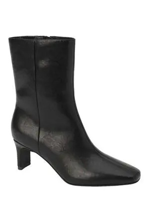 Matisse Adler Bootie - Black