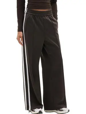 Athleta Tempo Mid-rise Track Pants - Truffle/white