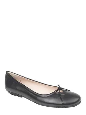 PAUL MAYER ATTITUDES Keyhole Ballet Flat - Black