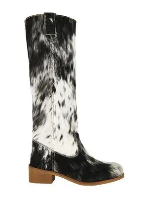 DICO COPENHAGEN Ann Gaucho Boots - Black & White