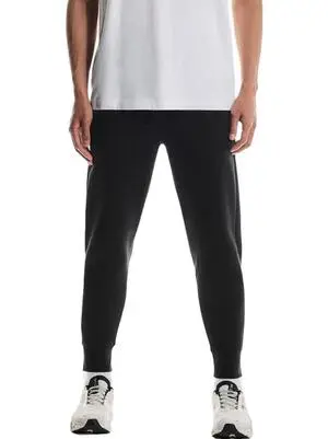 On Focus Tech Sweatpants - Black