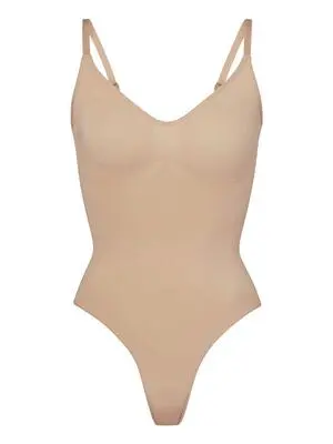 SKIMS Seamless Sculpt Thong Bodysuit - Beige