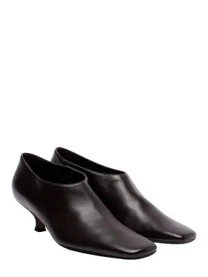 Calvin Klein Anna Leather Pumps - Brown